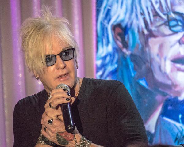 Photos – Jimmy Hopper