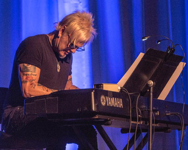 Photos – Jimmy Hopper